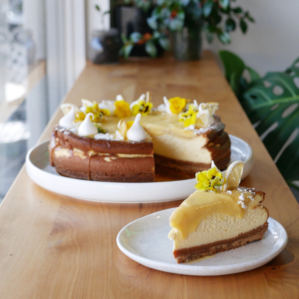 Lemon Meringue Cheesecake – Mint Cakery